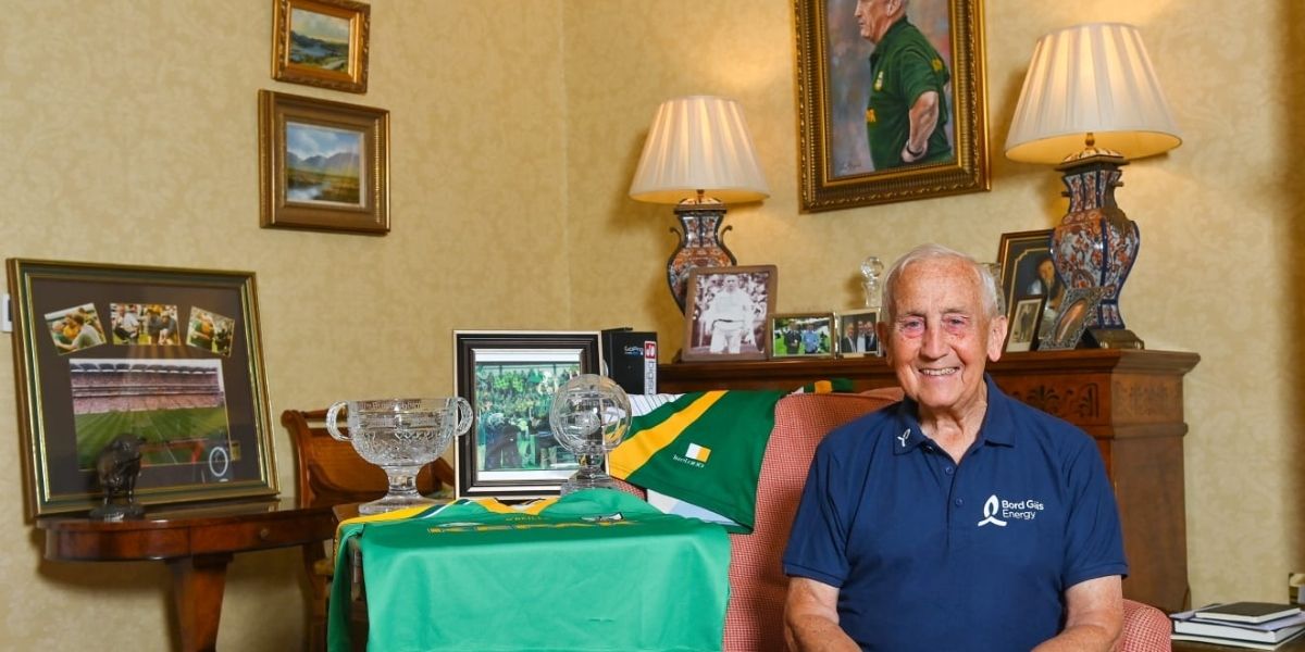 Marietta Biscuits and a Cup of Tea to Welcome Legends to Museum Tour ...